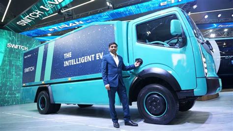 Switch Mobility Unveils Switch Iev8 Elcv Express Mobility News The