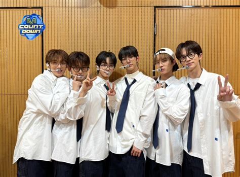 첫만남은 너무 어려워 가수 투어스 노래 작곡 가사 첫만남은 계획대로 되지 않아 소속사 네이버 블로그