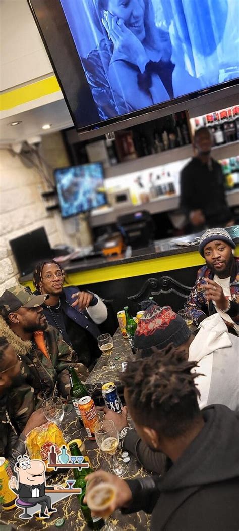 Mbuta Lombi Restaurant Paris Marcadet Poissonniers Métro De Paris