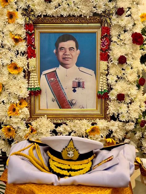 ดร เสาวภาค สมาคมศิษย์เก่าโรงเรียนศรีอยุธยา ในพระอุปถัมภ์ฯ