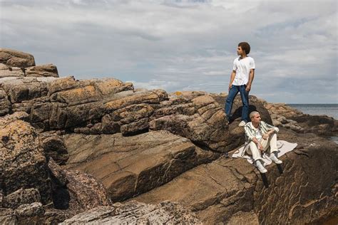 8 Tips To Enhance Natural Curls In 2024 Enhance Natural Curls Henna Hair Color Henna Hair