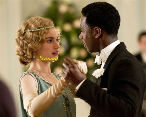 Lily James En Downton Abbey