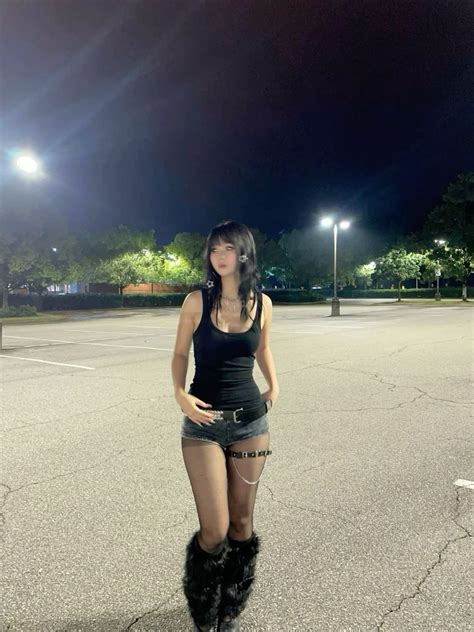 Y2k Goth Fashion