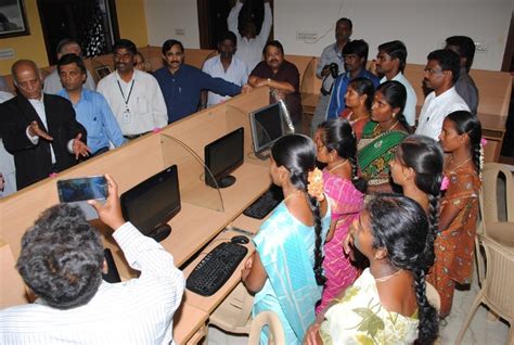 Pura Marc Kealey Online