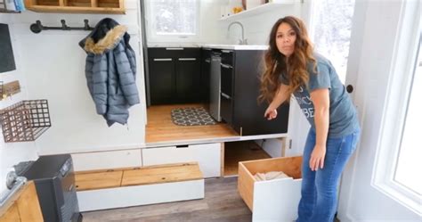 Amazing Modern Tiny House With Elevator Bed