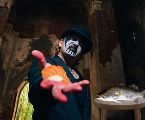 Mutant Reptile Girl Does Cringeworthy Tricks And Treats By Lizzie