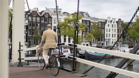 Цените на недвижностите во најбогатите земји преценети за 10 ИНФОГРАФИК