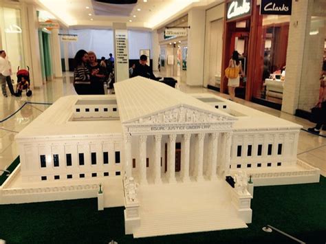 Franklin Avenue Lego Brings The Washington Monuments To The Glendale