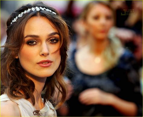 Photo Keira Knightley Revealing Dress 13 Photo 564661 Just Jared
