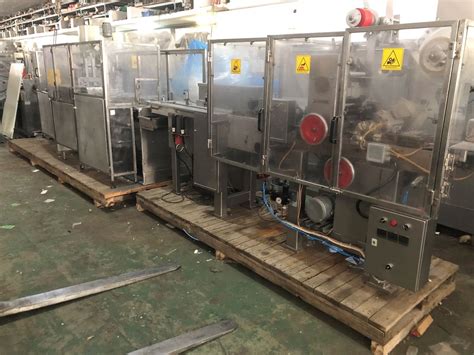 Redington Type 23l3 Chiclets Gum Cartoner And Filler With Overwrapper Packaging And Wrapping