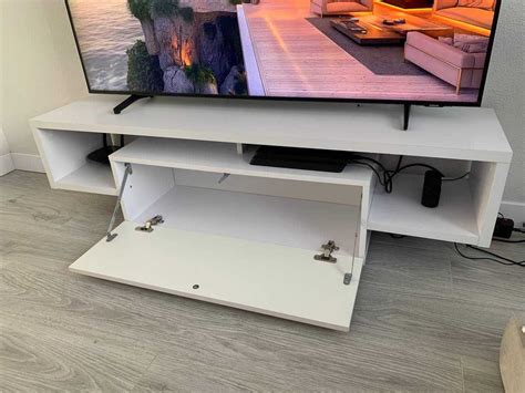 Тумба під телевізор 1 700 грн Меблі для вітальні Київ на Olx