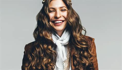 Neuer Look Haarstyling Tipps Von Den Profis Women S Health