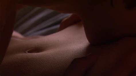 Nude Video Celebs Amy Acker Sexy Person Of Interest 2011