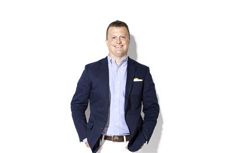 President Daniel Shearer Departs Cossette Strategy