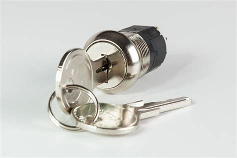 K Series Single Pole Keylock Oslo Switch