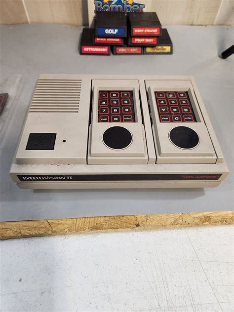 1983 Mattel Intellivision Ii Console W Intellivoice Games Etsy