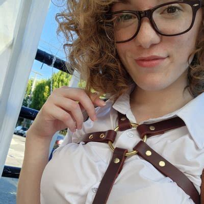 Kris And Her Bf On Twitter Need More Cum Help Me Out Https T Co Lamwmv Nl Twitter