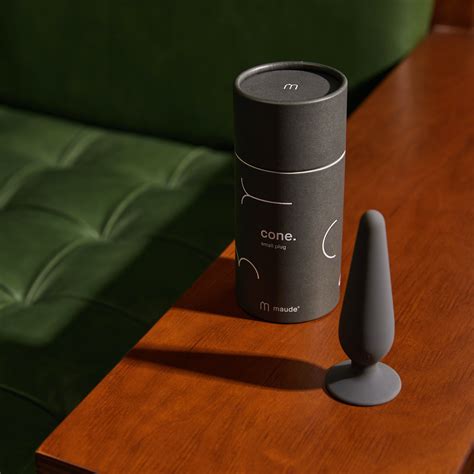 Cone Medium Vibrating Anal Plug