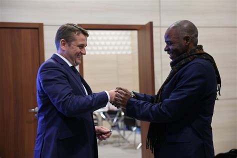 МРФ 2023 Россия и Мозамбик подписали межведомственный Меморандум о взаимопонимании в области