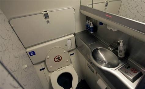 비행기 화장실 사용법 2탄 기내화장실 네이버 블로그