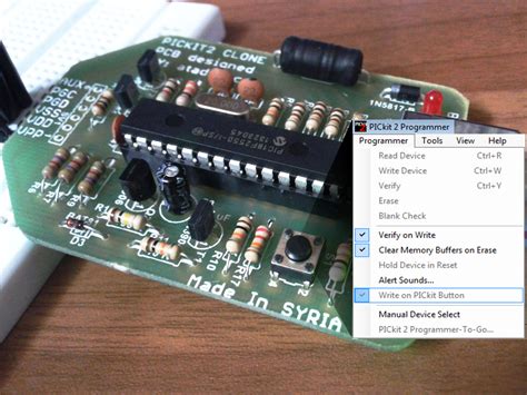 Pickit2 مبرمجة لمتحكمات شركة Microchip Atadiat