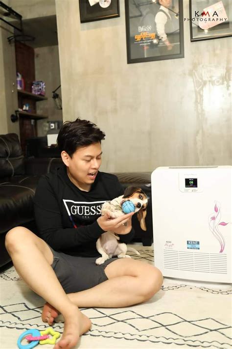 မီးဖိုချောင်ကအစ ခမ်းနားသပ်ရပ်လွန်းပြီး အနောက်တိုင်းဆန်ဆန်နဲ့ အဆင့်အတန်းမြင့်မြင့်ဖွဲ့စည်းထားတဲ့