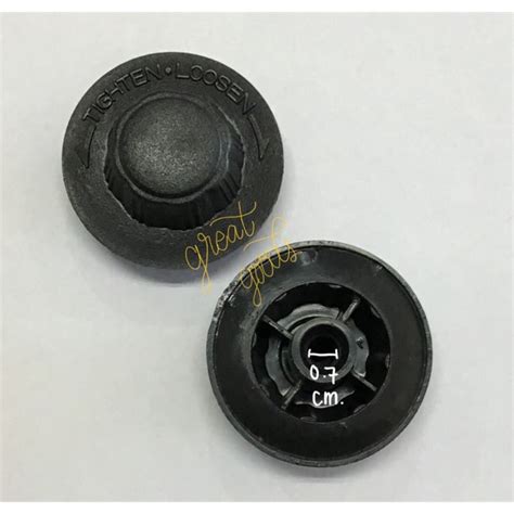 ฝาล็อกใบพัดใช้ได้กับพัดลมยี่ห้อ National เนชั่นแนล และ พัดลมยี่ห้อ Panasonic พานาโซนิค รุ่น