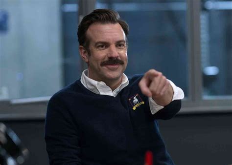 Simak Tampilan Perdana Ted Lasso Season 4 Greenscene