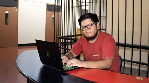 Estudiante de la UNI representará al Perú en el torneo más grande de programación en la India