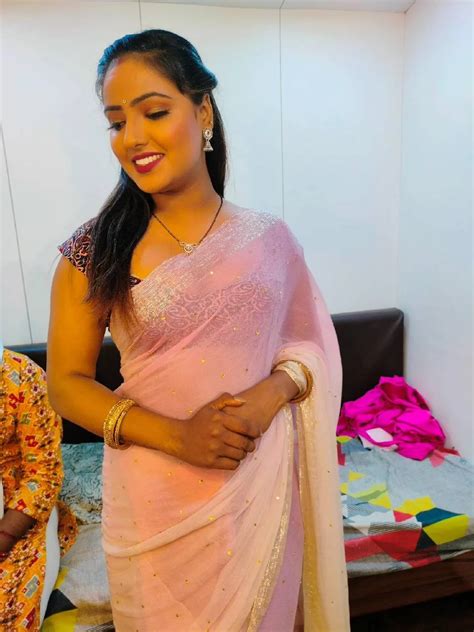 Shyna Khatri Web Series Videos Hot Photos Wiki Bio Instagram And More