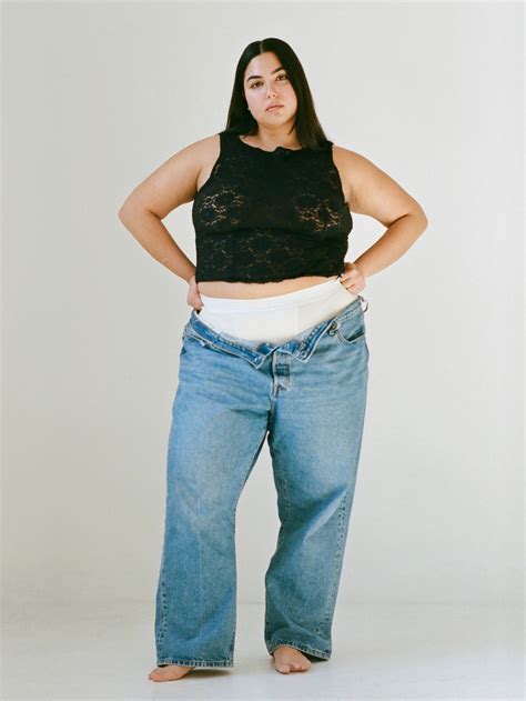 Curve And Plus Size Models You Need To Know Vogue