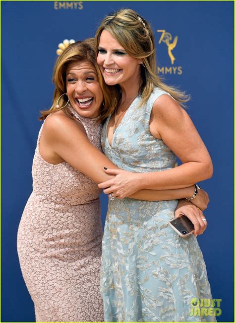 Todays Savannah Guthrie And Hoda Kotb Are Too Cute On Emmys 2018 Red