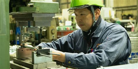 工場・設備紹介 全ねじの中海鋼業