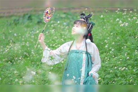 春天吧花花万物 要一直无忧无虑啊 花花 万物