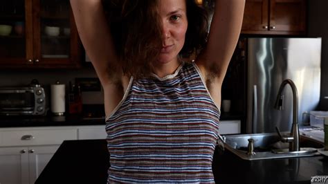 Zeta BB Is Spooky Zishy