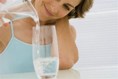 Benefits Of Drinking Reverse Osmosis Water Woman
