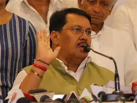 Congress Leader Vijay Wadettiwar Named As Leader Of Opposition In
