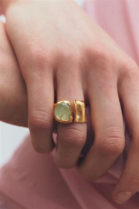 Uva Handmade Gold Plated Ring Simuero