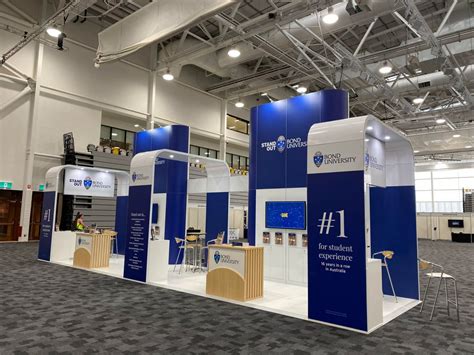 Pyramid Displays Customer Reviews Stands And Services