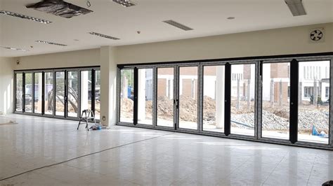 ประตูบานเฟี้ยม Upvc ทำได้ไหม แล้วประตูบานเฟี้ยมคืออะไร