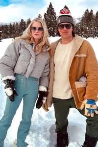 Who Is “landman” Star Ali Larters Husband All About Actor Hayes