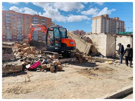 СХД т цэцэрлэгт хүрээлэн барихаар гараж төмөр чингэлгүүдийг буулгажээ