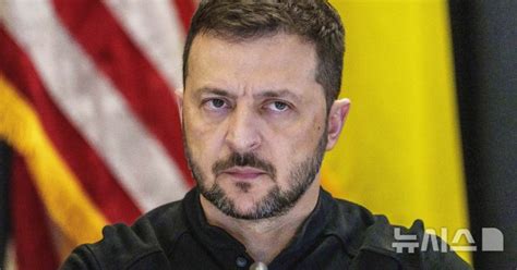 젤렌스키 美 토마호크 요청 보도에 불만기밀 대화 유출