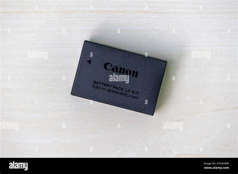 Lithium Ion Battery Pack Lp E17 For Canon Cameras 72v 1040mah Stock