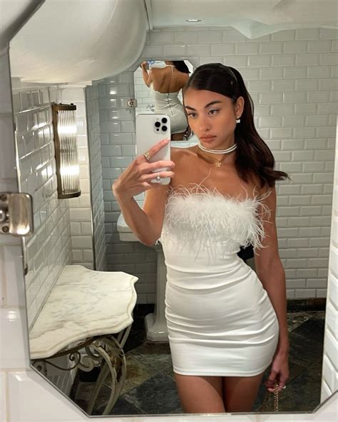 Picture Of Helena Busch