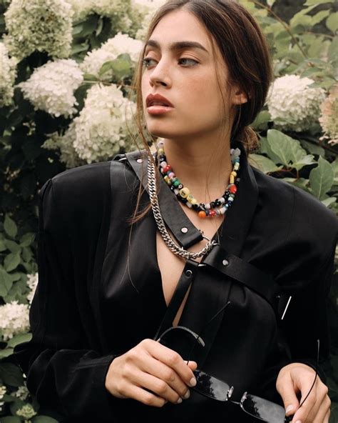 Laura Archbold Image