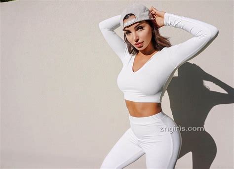 陷进去啦电眼美眉Tanya Alijani魅惑值瞬间封顶野性比基尼性感骨感 丹娘阿里贾尼女神私房照 秀色女神