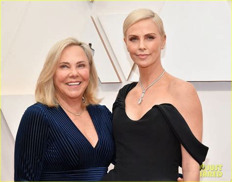 Charlize Theron Brings Mom Gerda To Oscars 2020 Photo 4433813