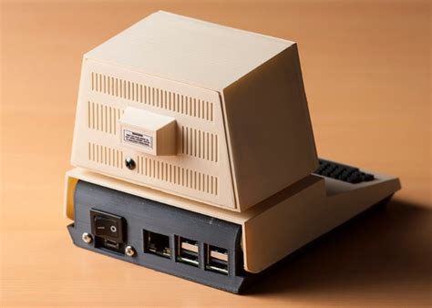 Awesome Commodore PET Mini Raspberry Pi Case With Screen Geeky Gadgets