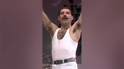 Почему Фредди Меркьюри не исправил зубы Shorts музыка Music рок Rock шортс Youtube